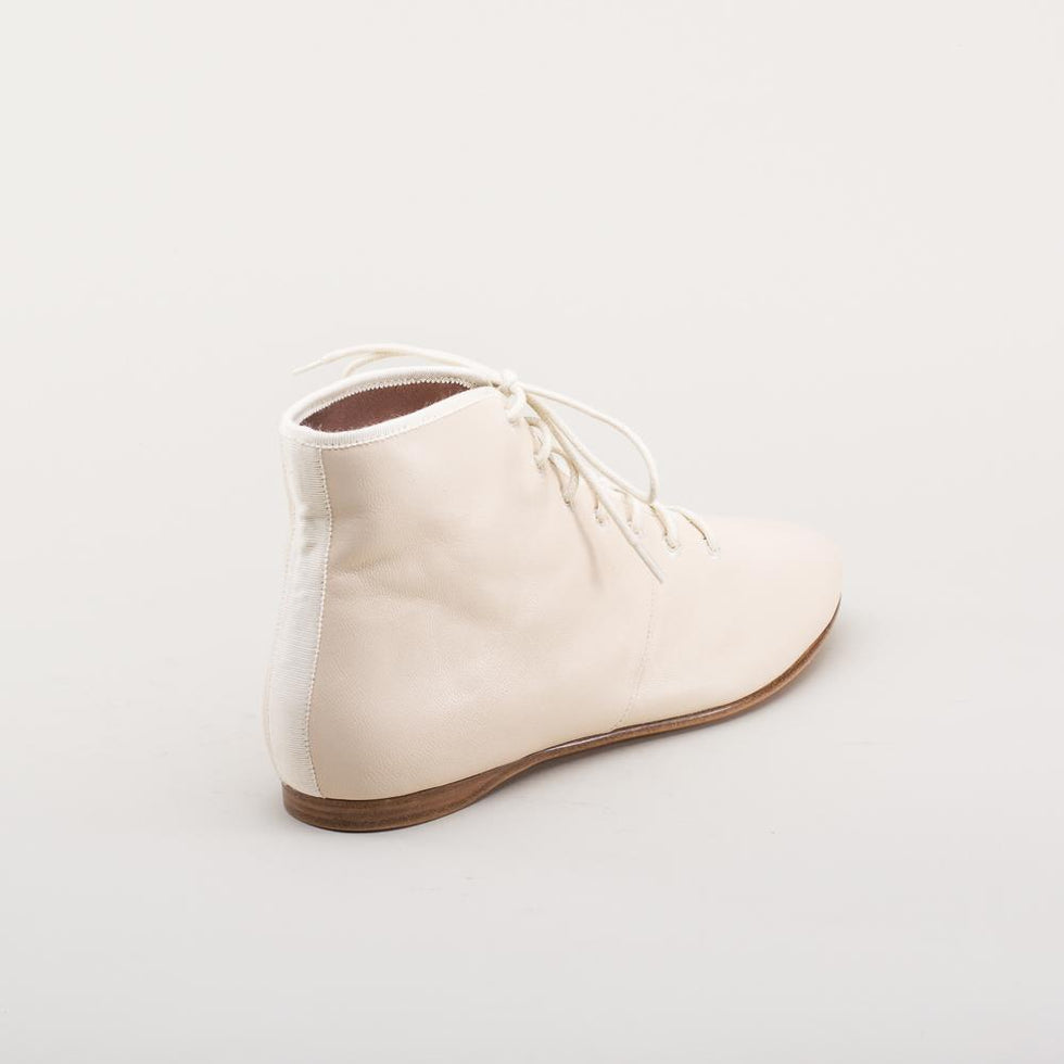 Regency – American Duchess - Europe